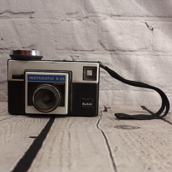 Kodak | Cameras, Photo & Video | Kodak Instamatic X25 Vintage 33mm ...